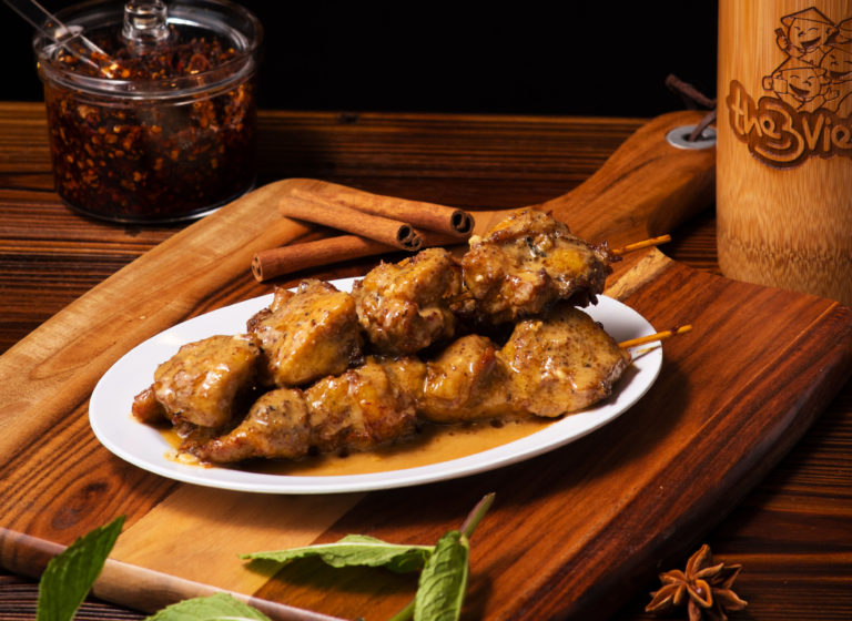 Best Vietnamese Street Food in Town - The 3 Viets